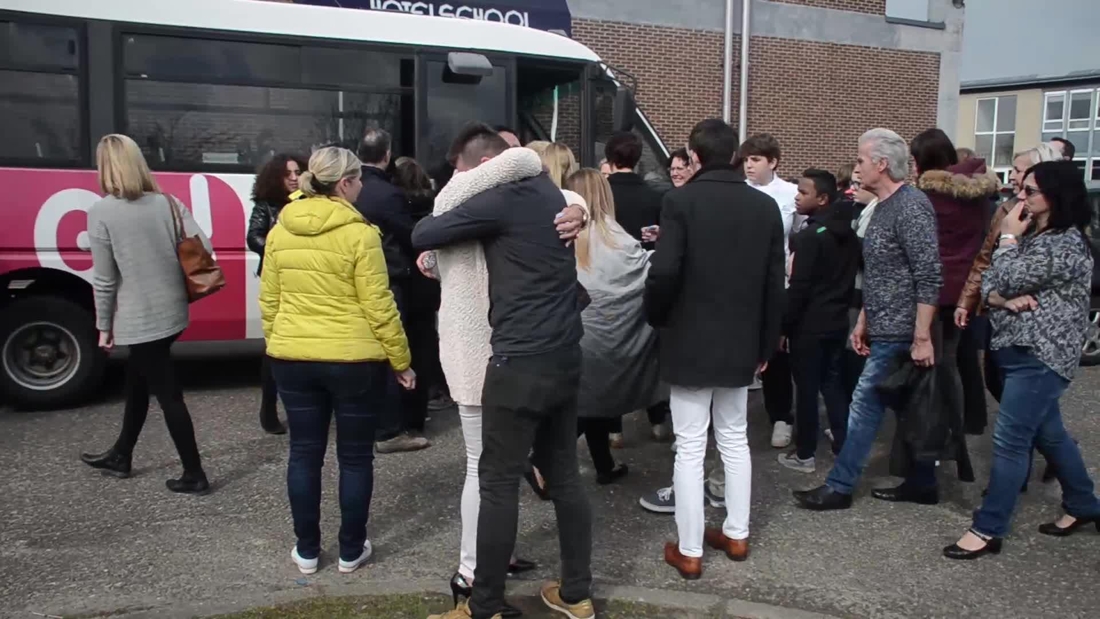 Leerlingen Hotelschool Hasselt: “Gerend voor ons leven” | De Standaard