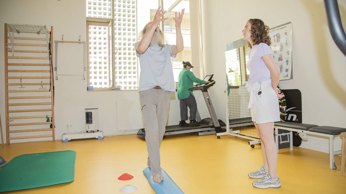 Op bezoek bij het wijkgezondheidscentrum in Nieuw Gent: “We zijn sterk ...