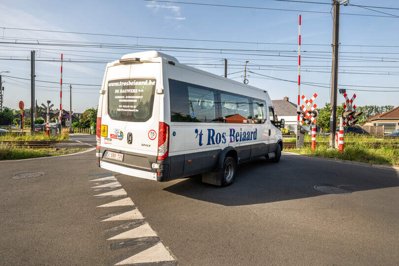 Kort na dodelijk ongeval reed bus van dezelfde firma weer door gesloten ...