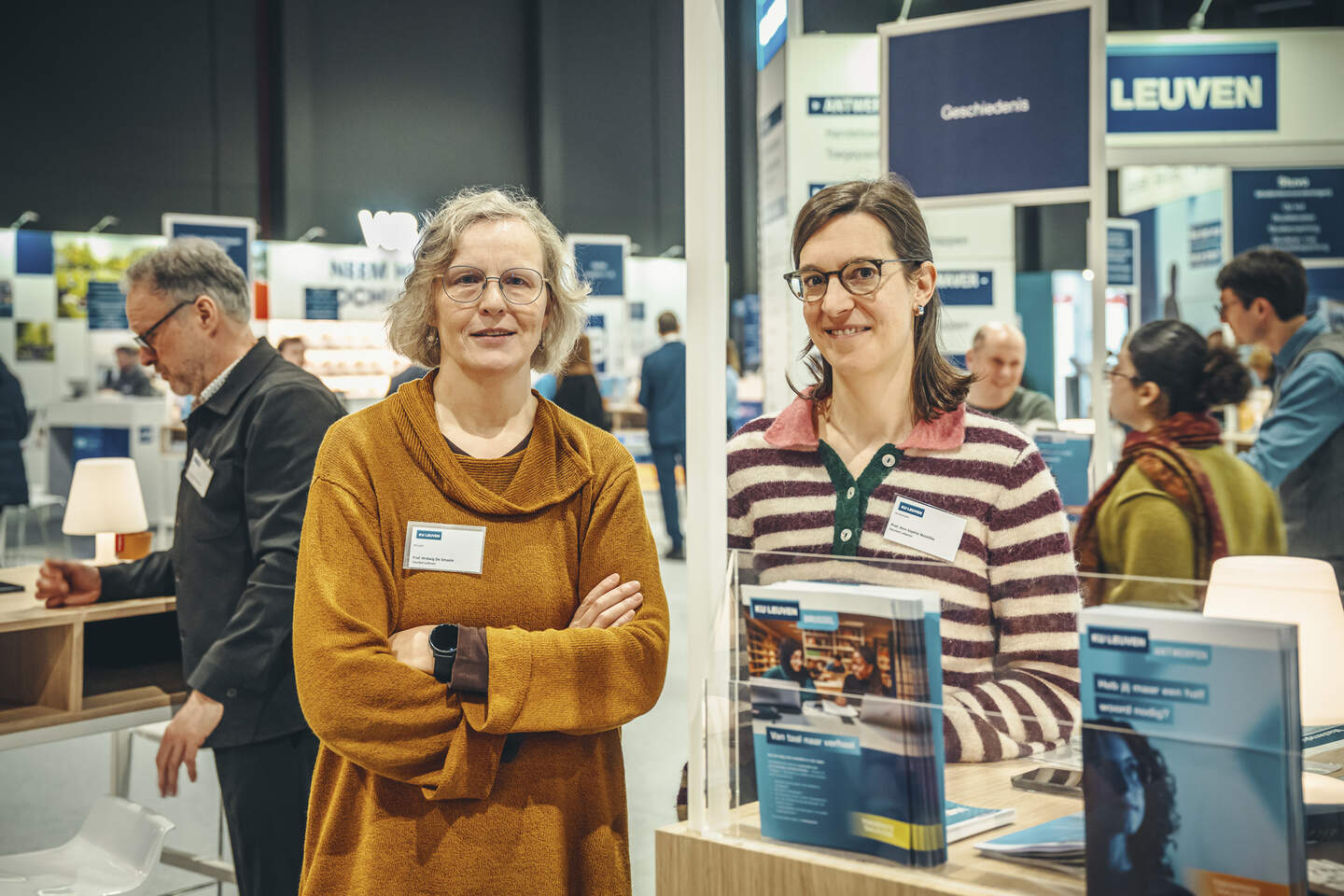 Laatstejaarsscholieren op de studiebeurs: “Ik wilde eerst voor tolk ...