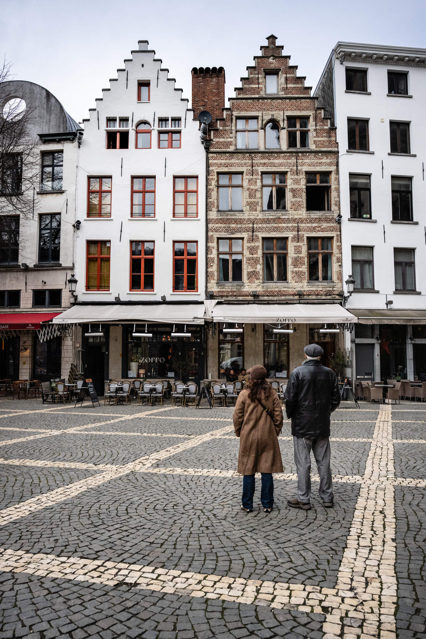 Bij wie logeer je echt op Airbnb?Achter sympathieke verhuurders als ...