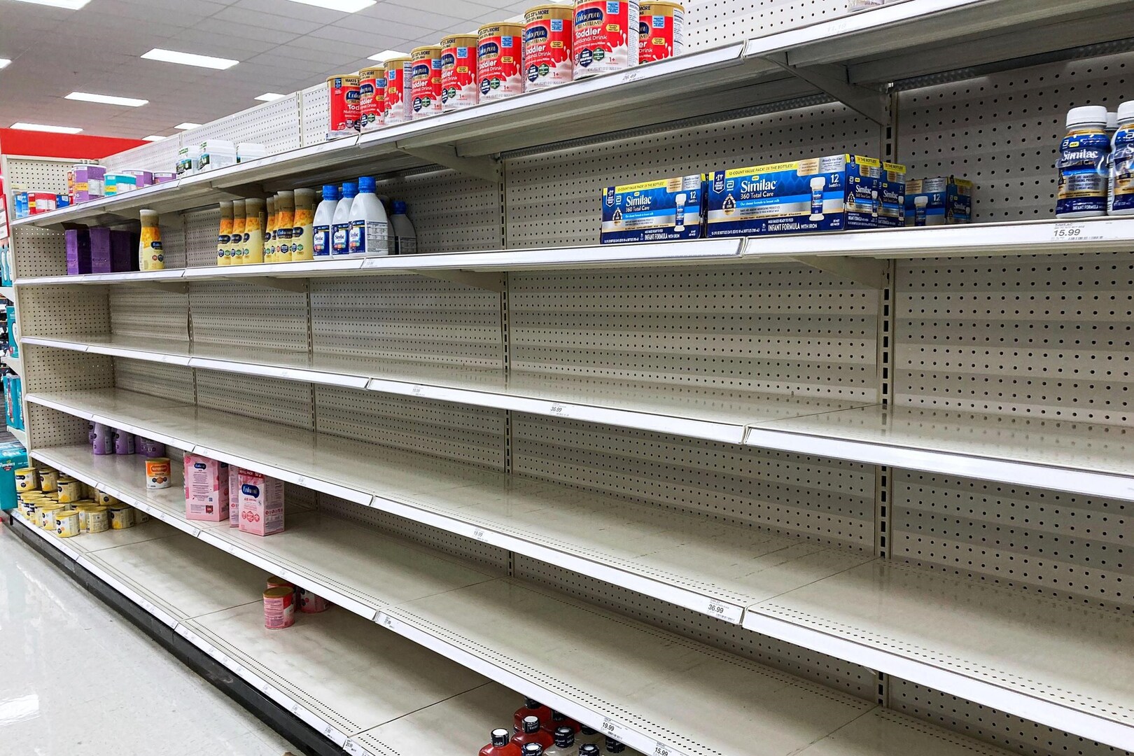 Amerika, waar ouders geen babyvoeding meer vinden | De Standaard