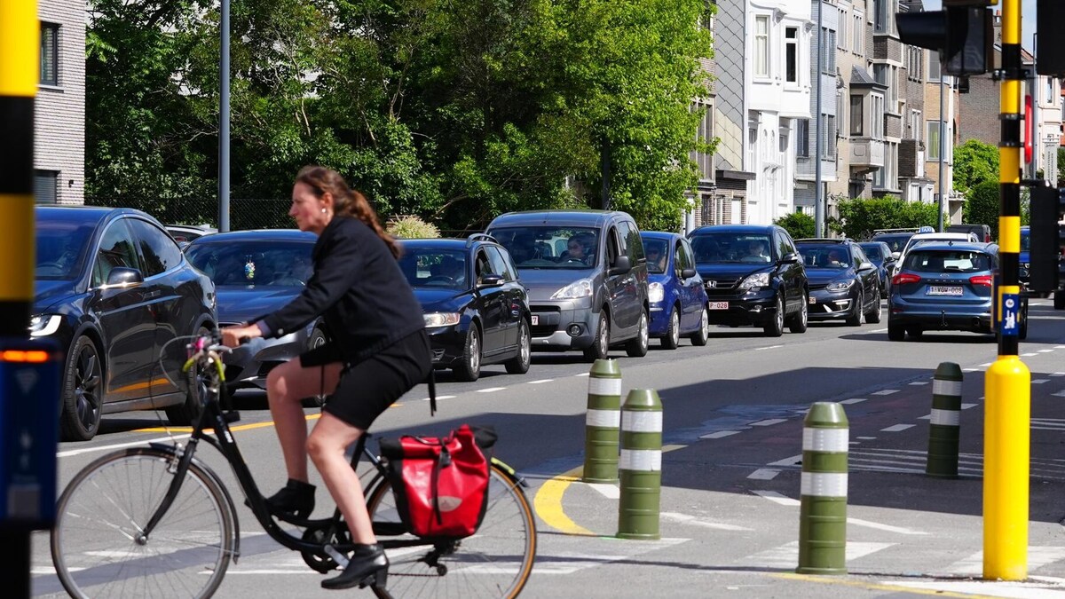De wagen blijft meest gebruikte vervoersmiddel bij Gentenaars | De ...