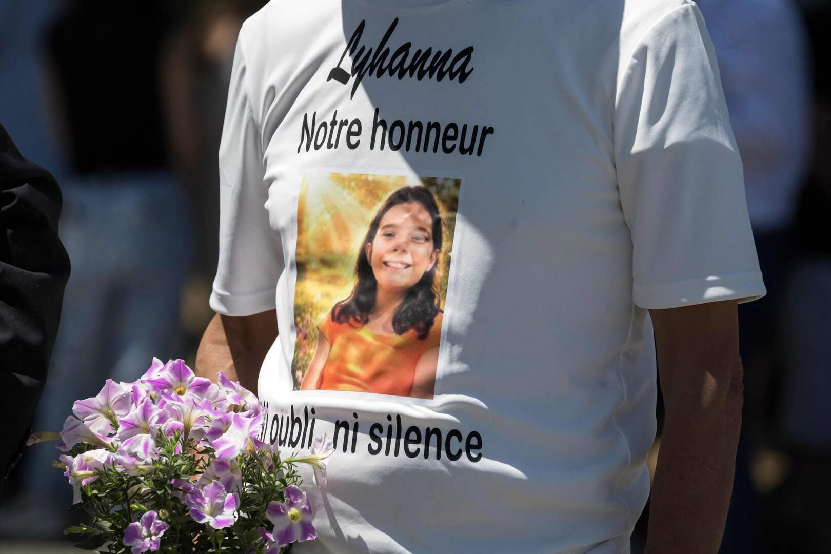Elfjarig Frans schoolmeisje Lyhanna werd verkracht voor haar dood ...