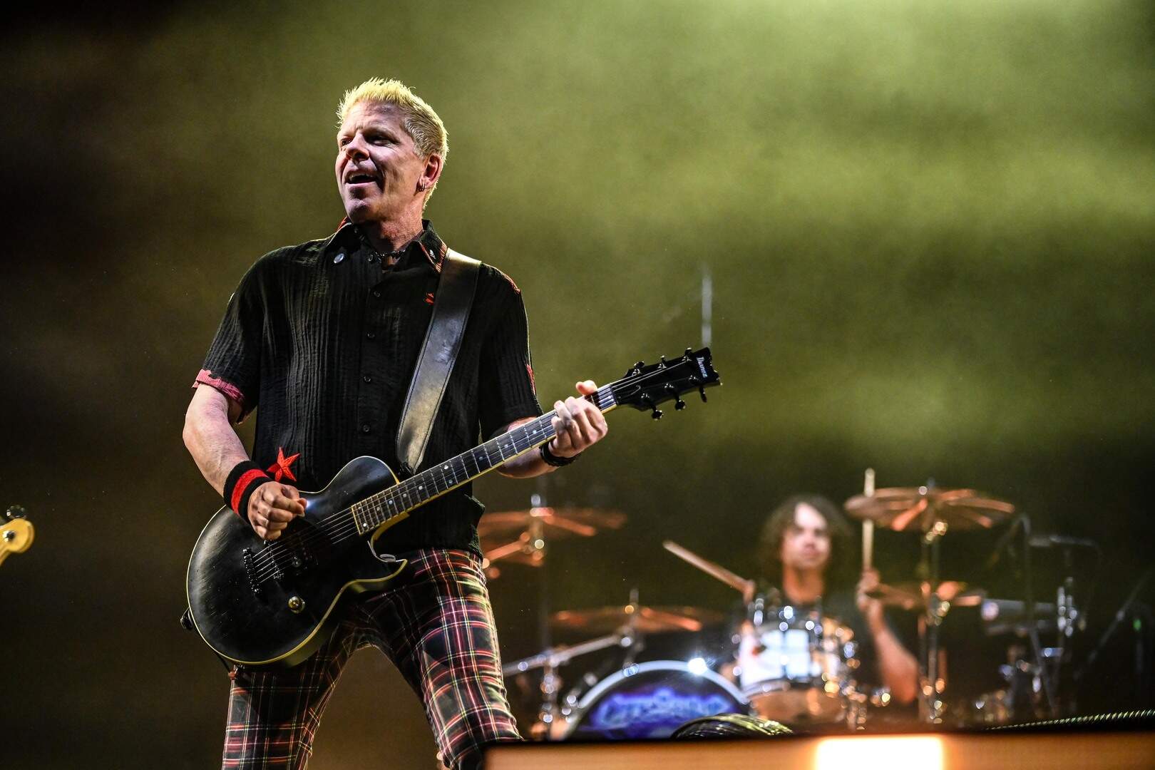 The Offspring laat de kans op de regenboog liggen op Graspop ★★☆☆☆ | De ...