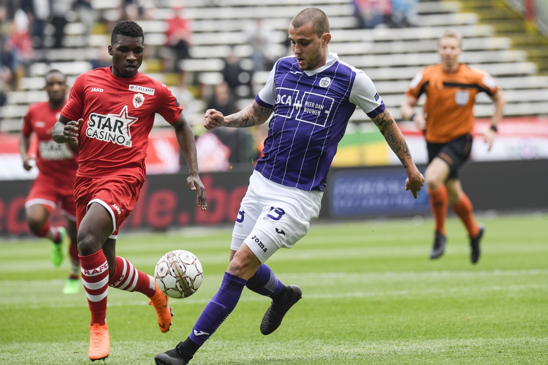 Einde seizoen voor Antwerp-rechtsachter Buta | De Standaard