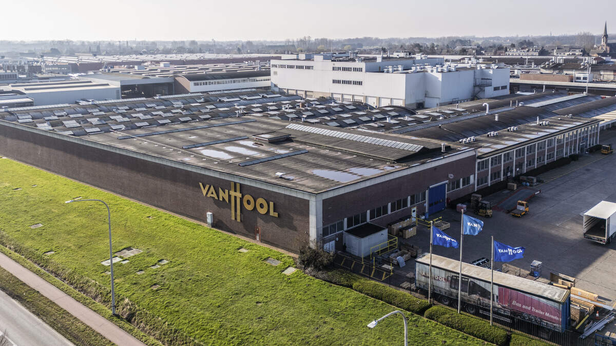 Vlaamse regering grijpt naast gronden Van Hool, koper is voorlopig ...