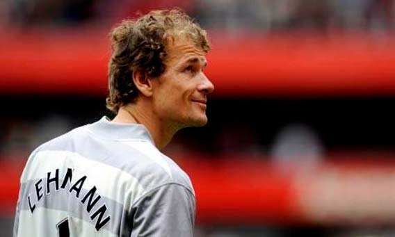 41-jarige Lehman helpt Arsenal uit de nood | De Standaard