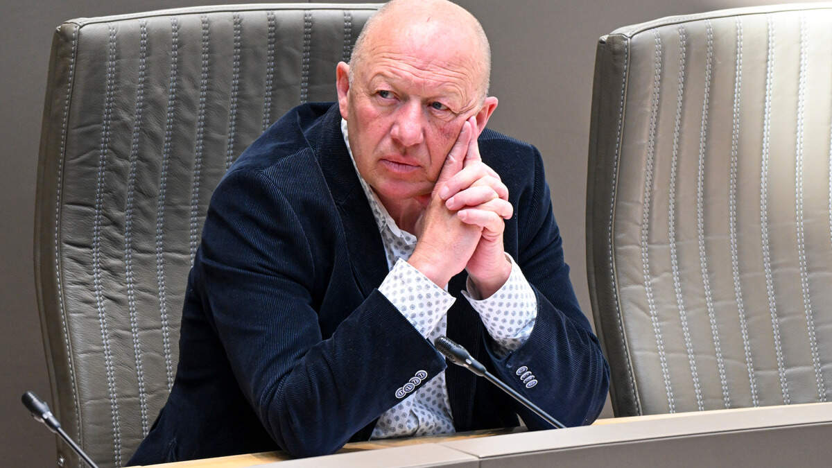 Live politiek | Brussels overleg afgelopen, Sven Gatz (Open VLD) werkt ...