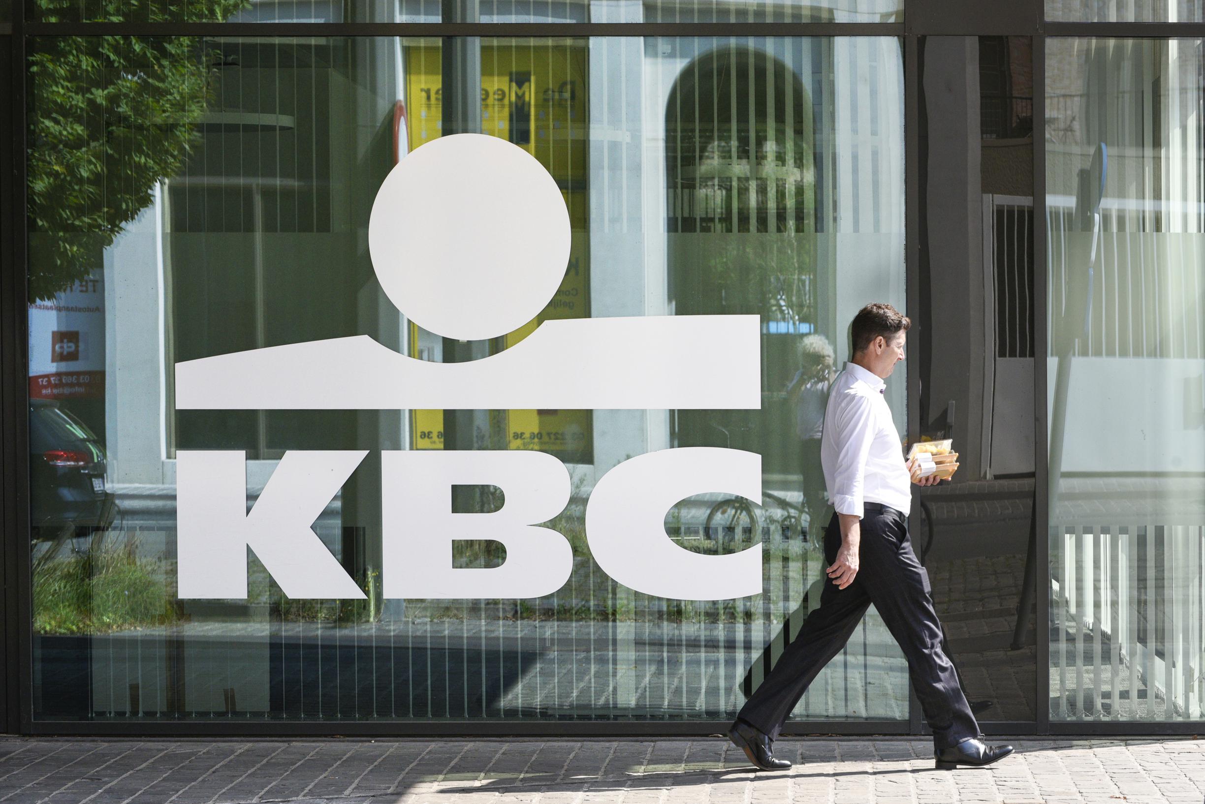 Banken verhogen spaarrente | De Standaard