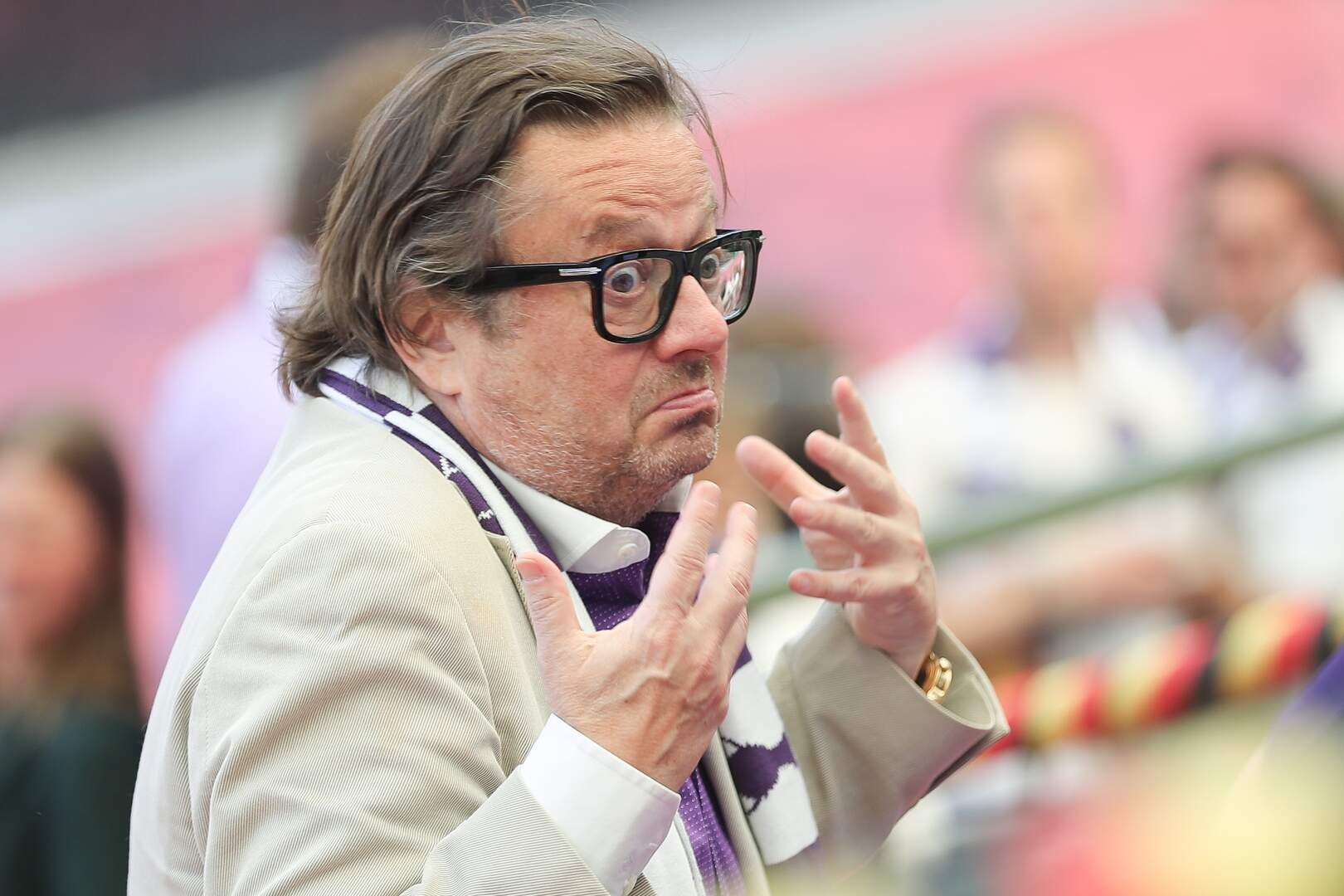 De investeerder Marc Coucke gaat opnieuw kopje-onder | De Standaard