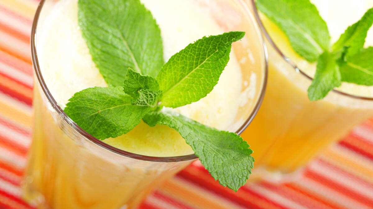 Mango colada, een alcoholvrije zomercocktail | De Standaard